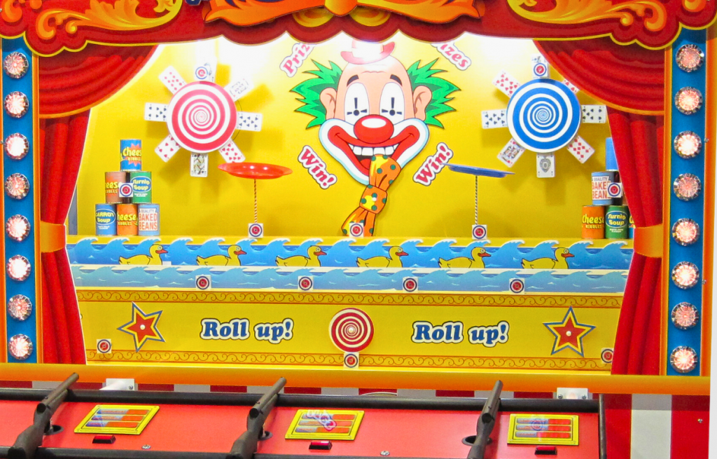 3 Payer sideshow - Pan Amusements